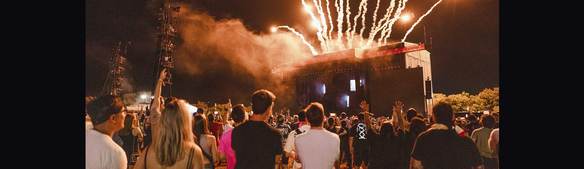 Best Friends Forever Festival Show Las Vegas: Tickets & Reviews | Vegas.com