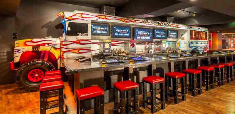 Vince Neil's Party Bus Bar | Vegas Day And Night