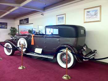 The Auto Collection at The LINQ | Classic Cars Las Vegas | Vegas Day ...