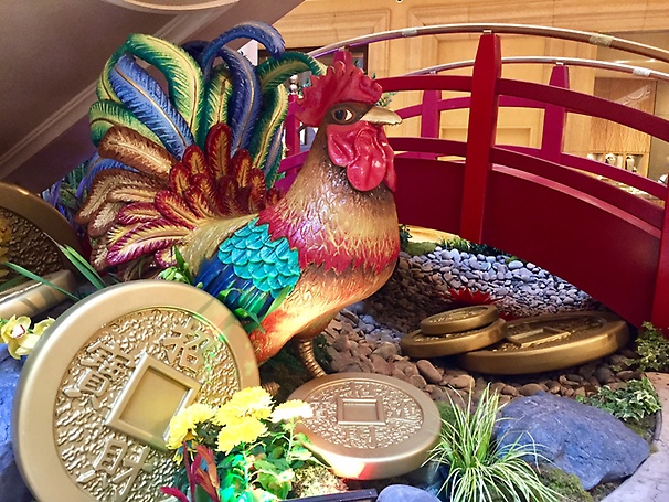 Palazzo Waterfall Atrium | Vegas Day And Night