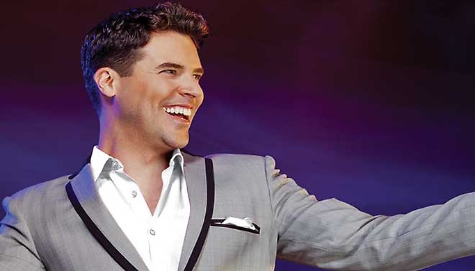 Frankie Moreno- Showtimes, Deals & Reviews | Vegas.com