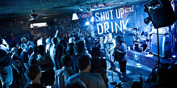 Top Dive Bars in Las Vegas, Guide to Vegas | Vegas.com