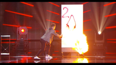 Mat Franco- Magic Reinvented Nightly - Showtimes, Deals & Reviews ...